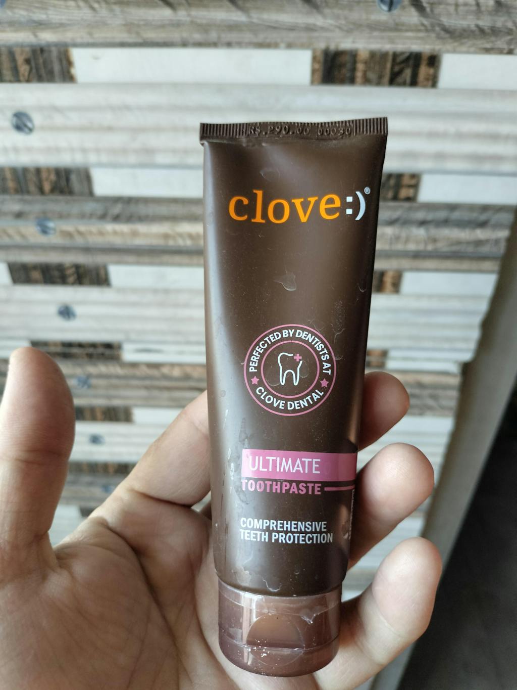 Clove Ultimate Anti-Cavity Teeth Whitening Toothpaste