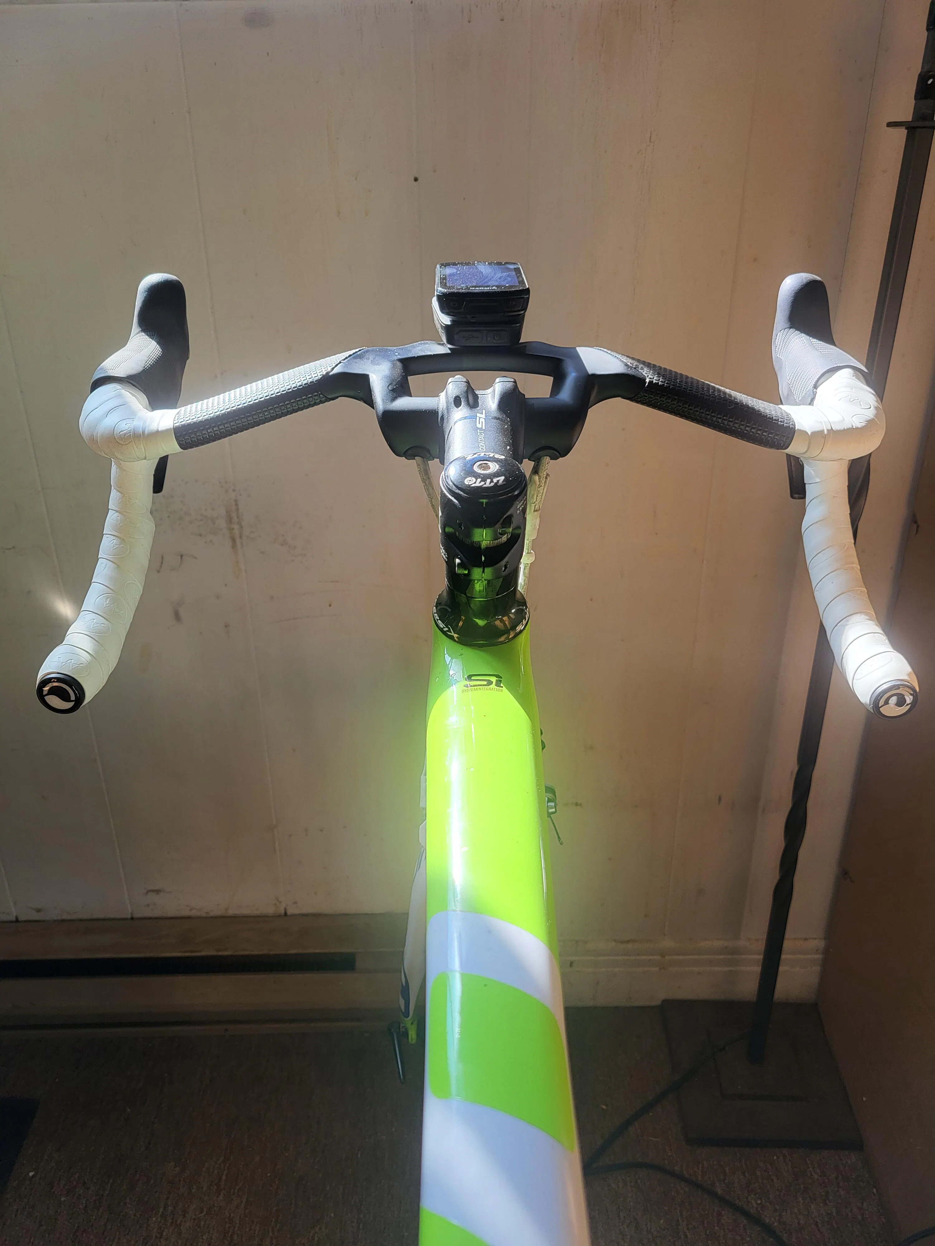 Coefficient RR Carbon Road Handlebar For Racing | Coefficient Cycling