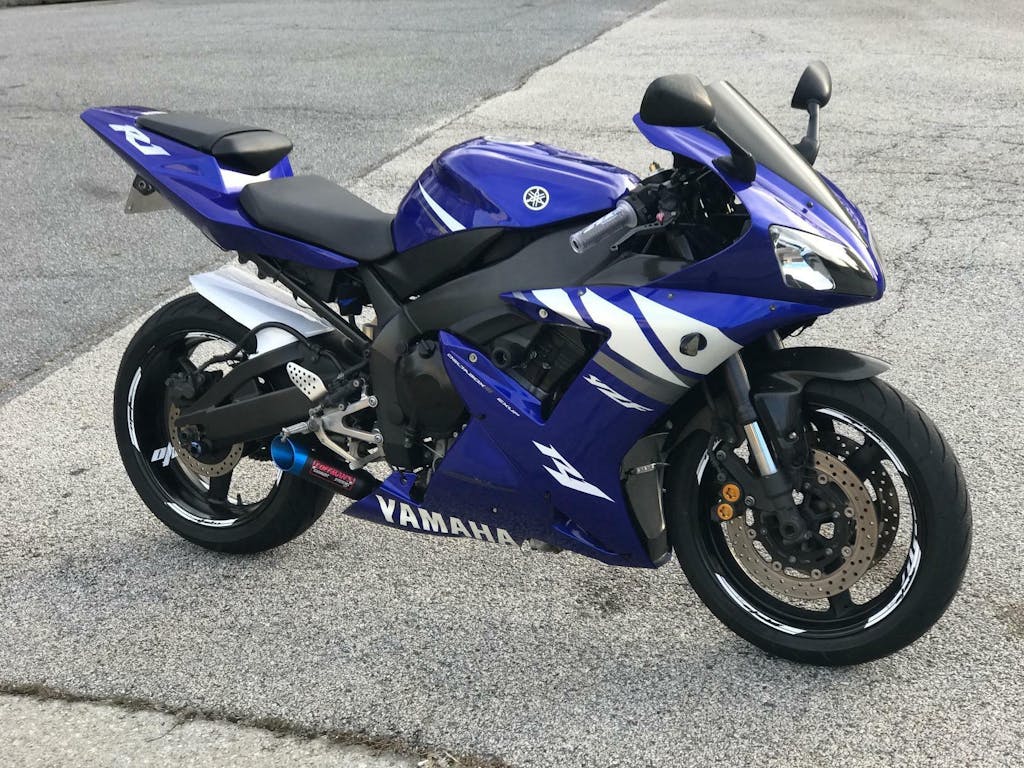 Coffman's Yamaha R1 (2002-2003) Shorty Slip-On Muffler Exhaust