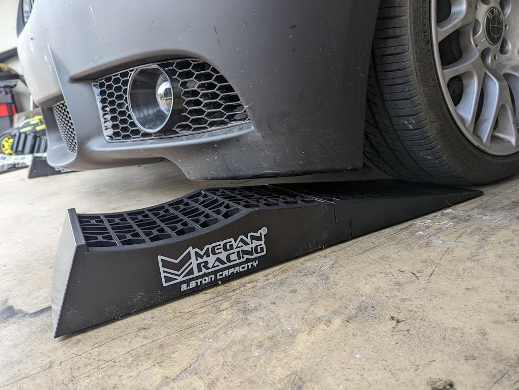 Megan Racing 2-Piece Low Profile Drive-On Ramps (Set of 2 ...