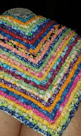 Latch Hook & Locker Hook, Rug Canvas - 3.75 Mesh With Grid - Color Crazy