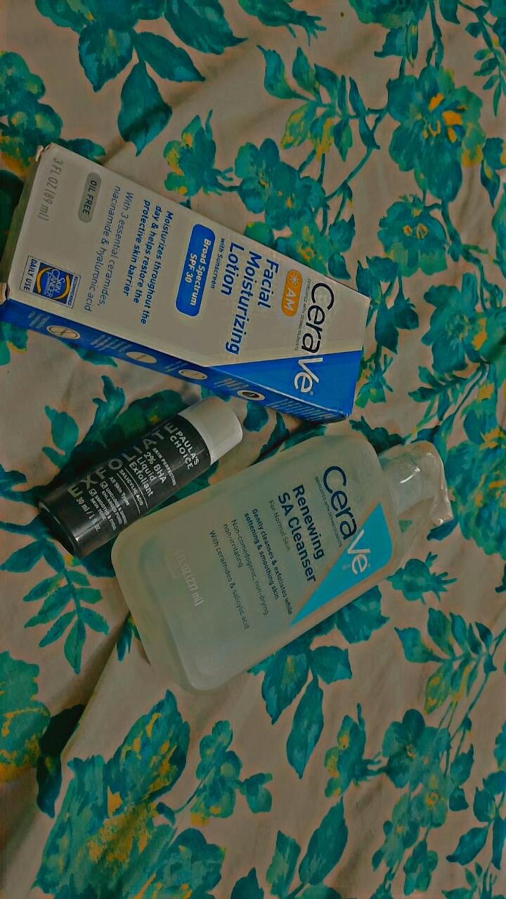 CeraVe AM Facial Moisturising Lotion SPF 30 – Colorshow.pk