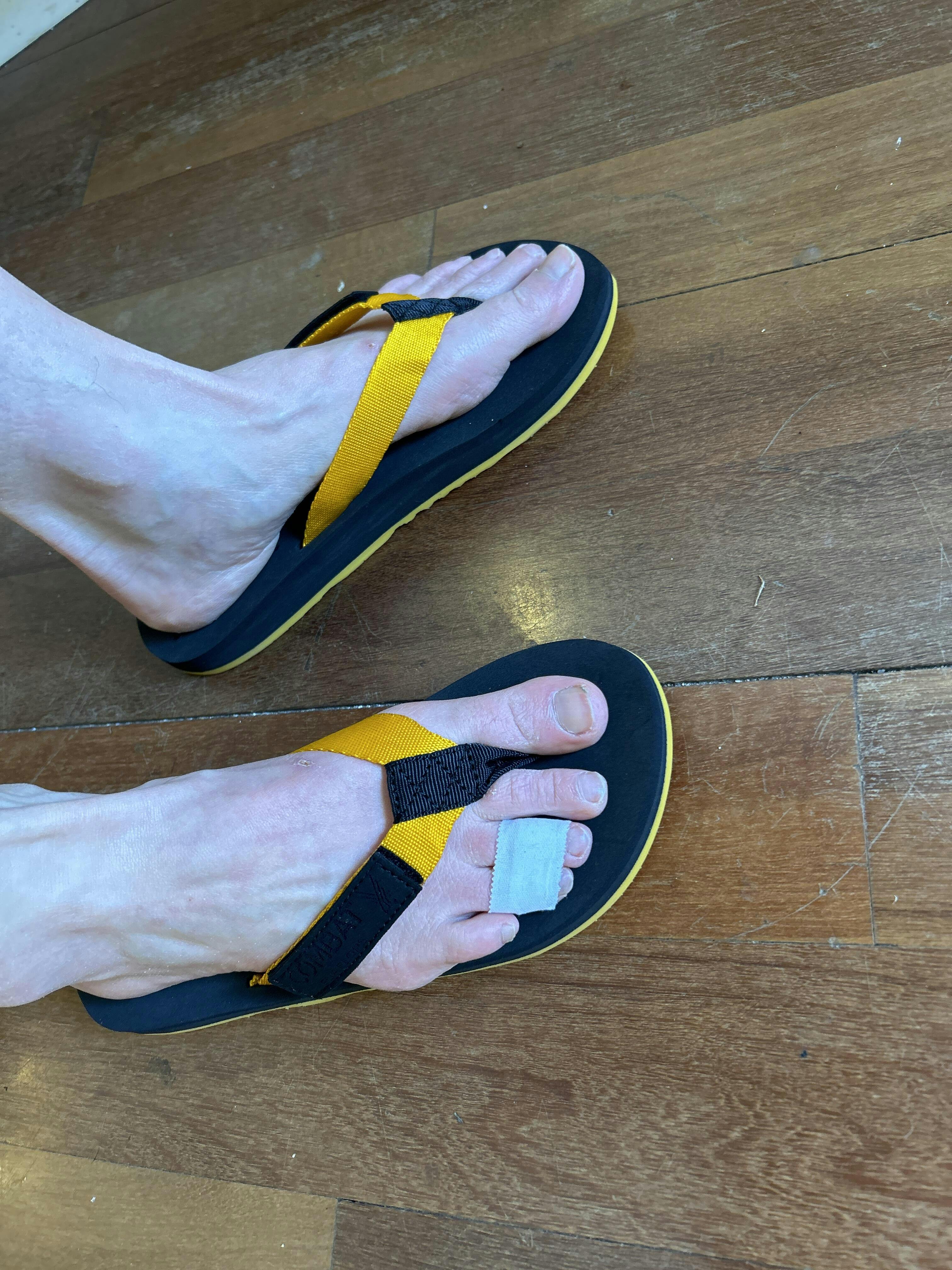 Men's AK47 Leather Flip Flops – Combat Flip Flops