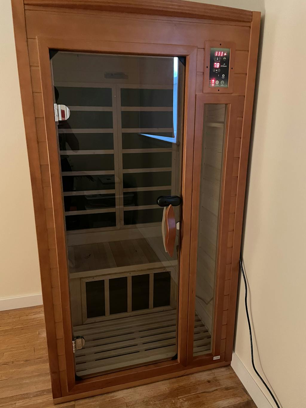 Dynamic "Barcelona" 1-2-person Low EMF Far Infrared Sauna, DYN-6106-01