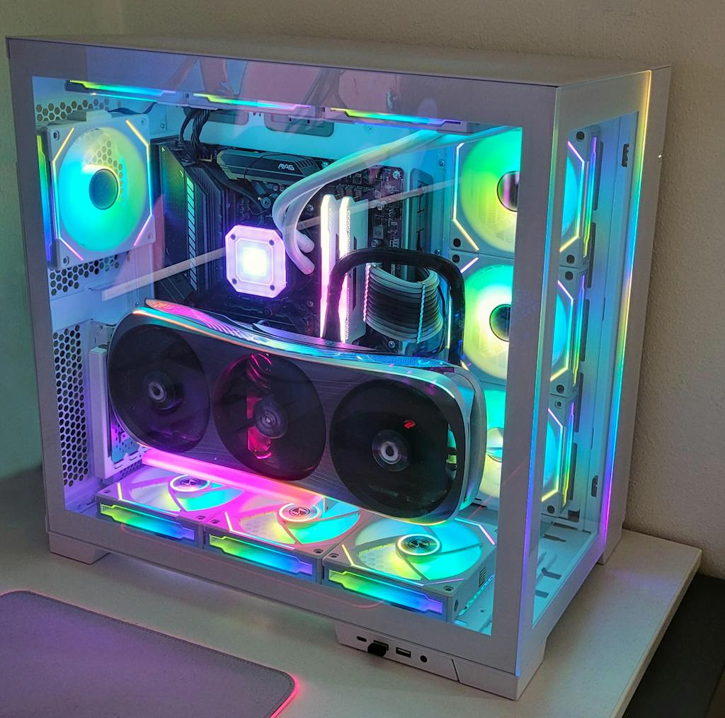 Lian Li O11 Dynamic EVO ATX Case White — Computer Orbit