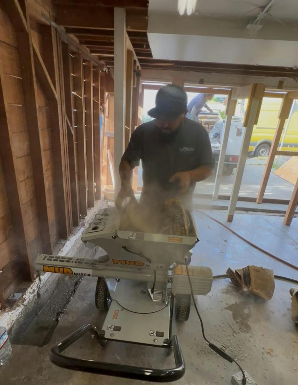 MudMixer Ultimate Bundle + 1,200 lbs FREE Quikrete – Concrete Tools Direct