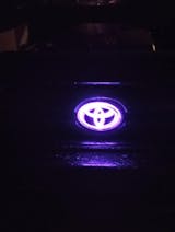 Car Grille Badge Glowing Emblem LOGO Light Customized Accessories