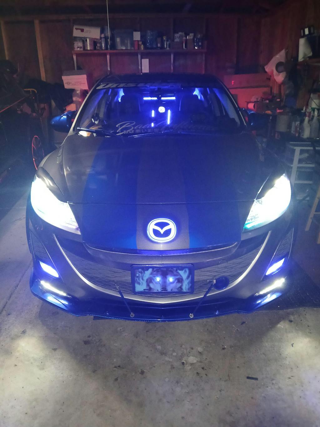 Car Grille Badge Glowing Emblem LOGO Light Customized Accessories