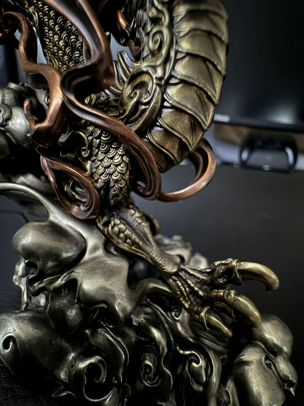 Amazing Bronze Dragon Statue | Stunning Desk Decoration – COPPERTIST.WU