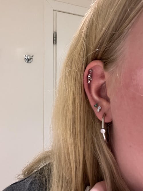 Glowing Sun CZ Flat Back Cartilage Piercing Stud For Helix Piercing ...