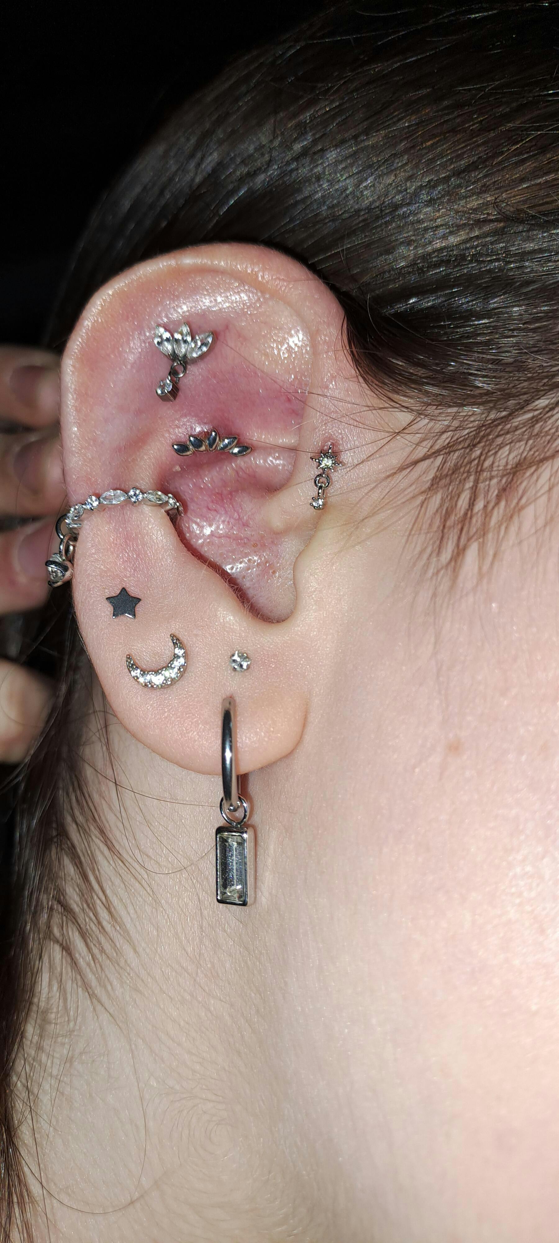 Five-Petal Curve Flat Back Piercing Stud – COR BLOOM