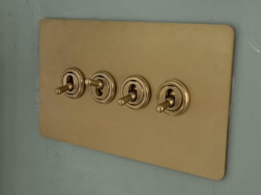 4G Two Way Toggle Switch Antique Brass | Switches & Dimmers