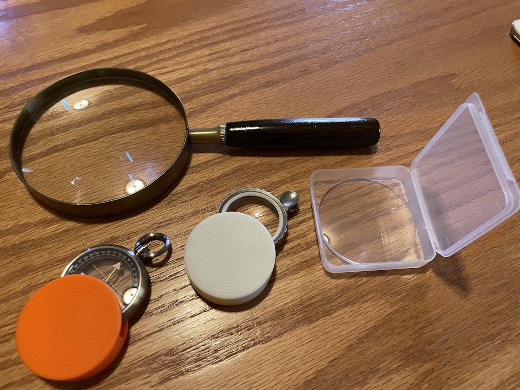 Titan Zoom - Sapphire Pocket Magnifier by Maratac® – CountyComm