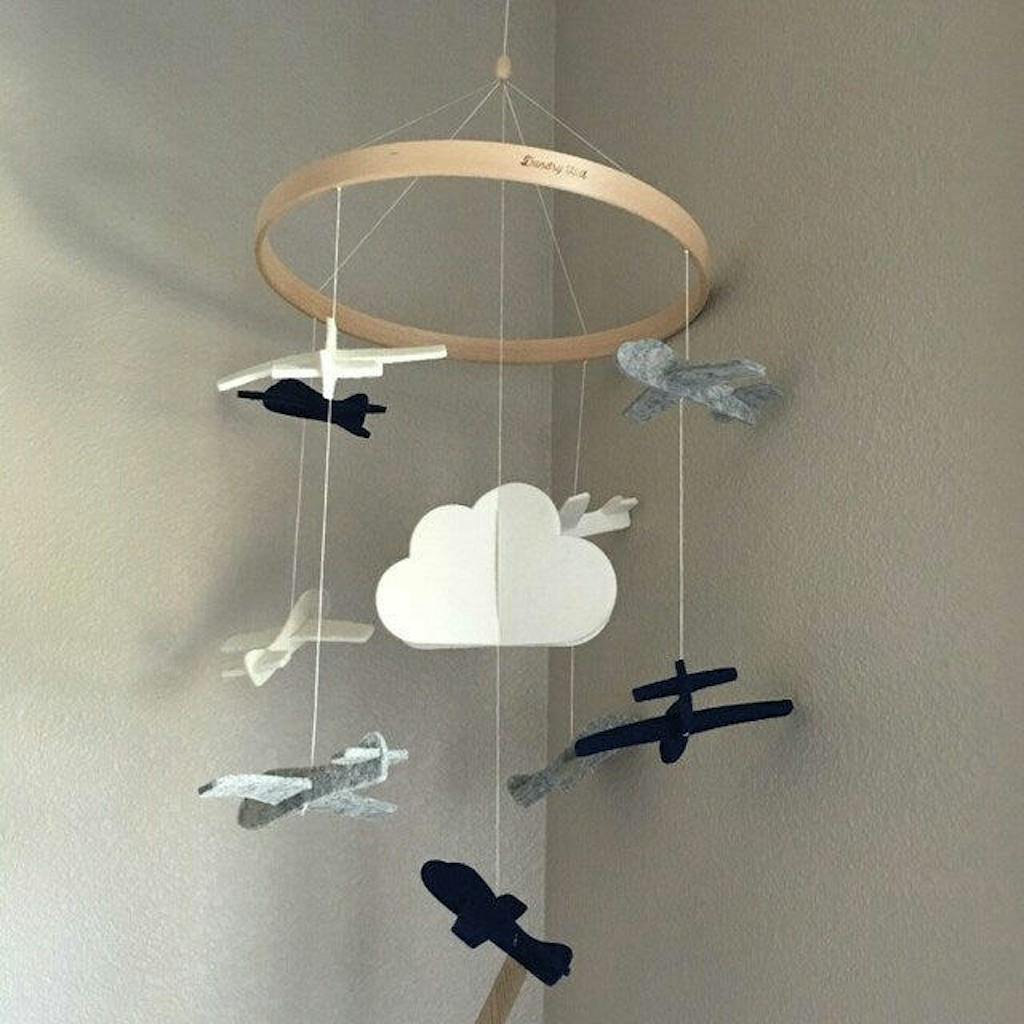Airplane Crib Mobile – Cozy Nursery