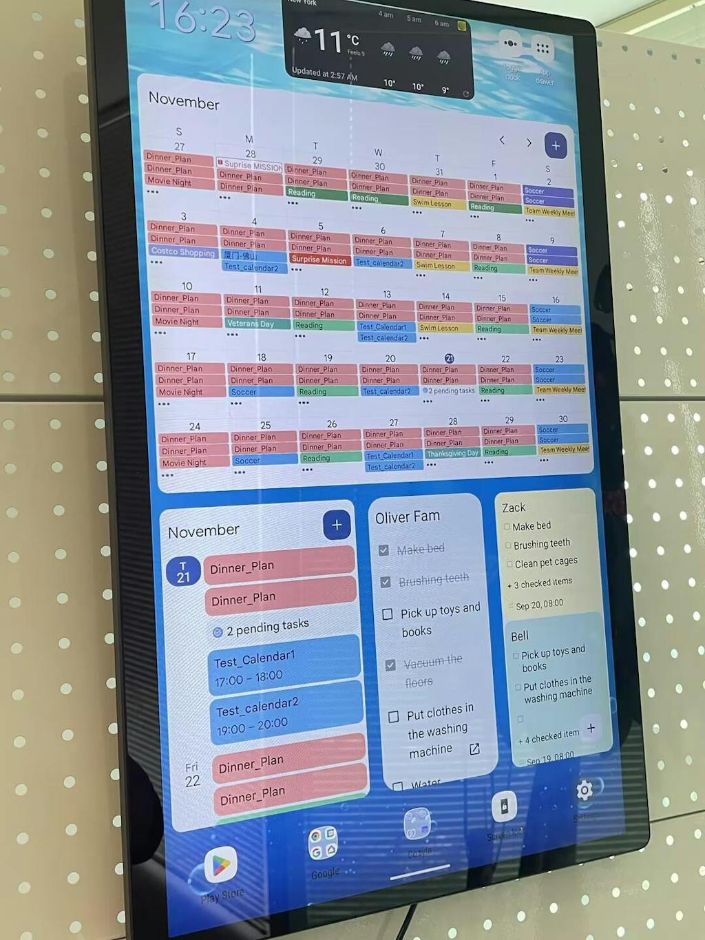 Cozyla Calendar+ | Smart Family Calendar Digital Wall Calendar - Cozyla