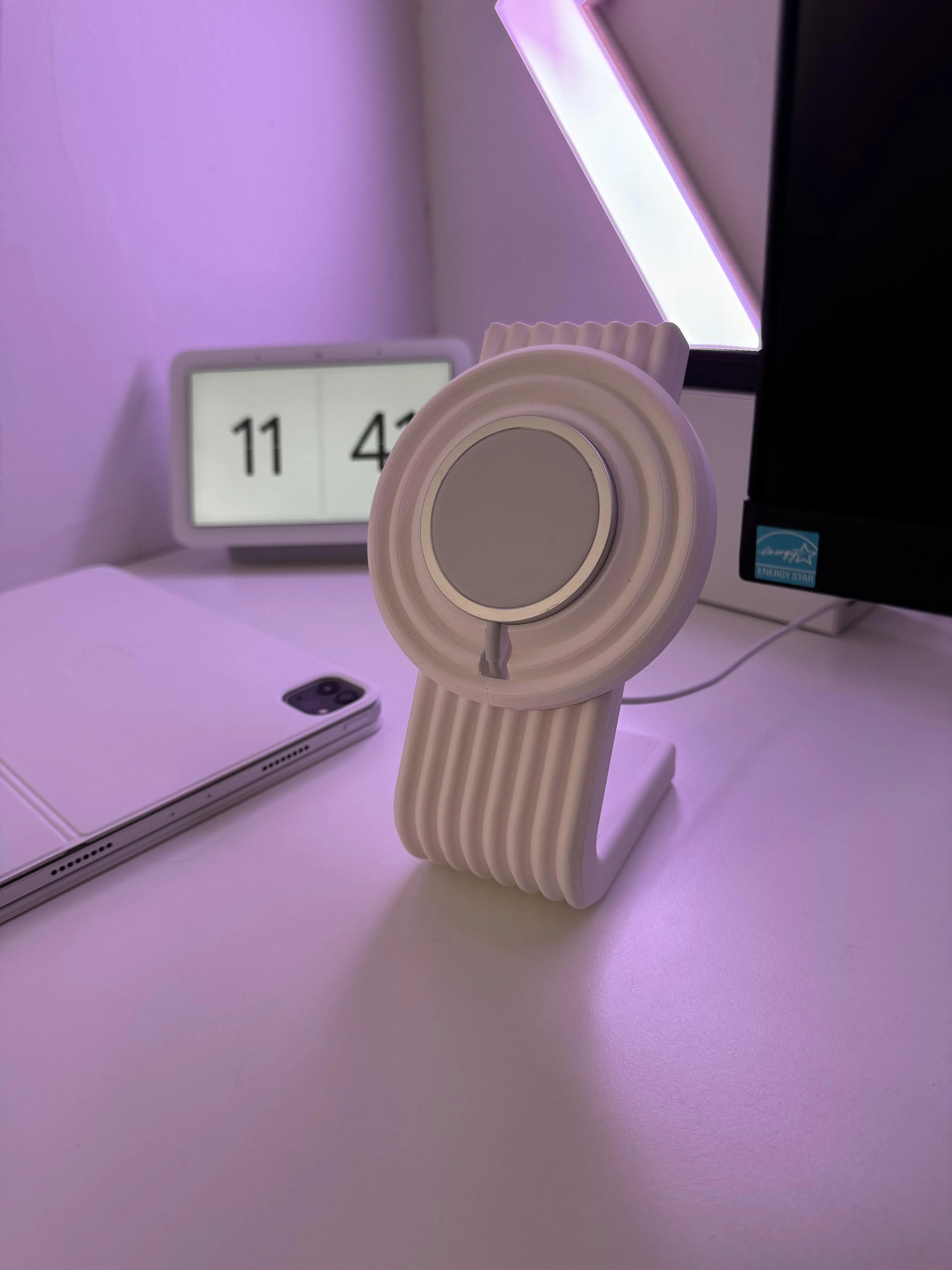 Zen MagSafe Charger Stand – cozyleigh studios