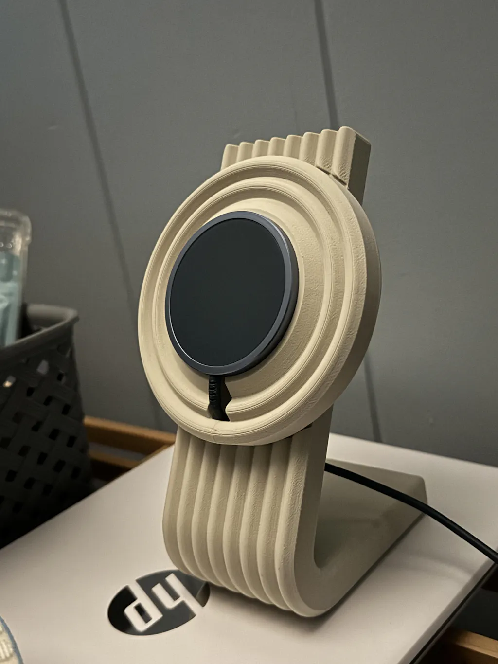 Zen MagSafe Charger Stand (Imperfectly Perfect) – Cozyleigh Studios