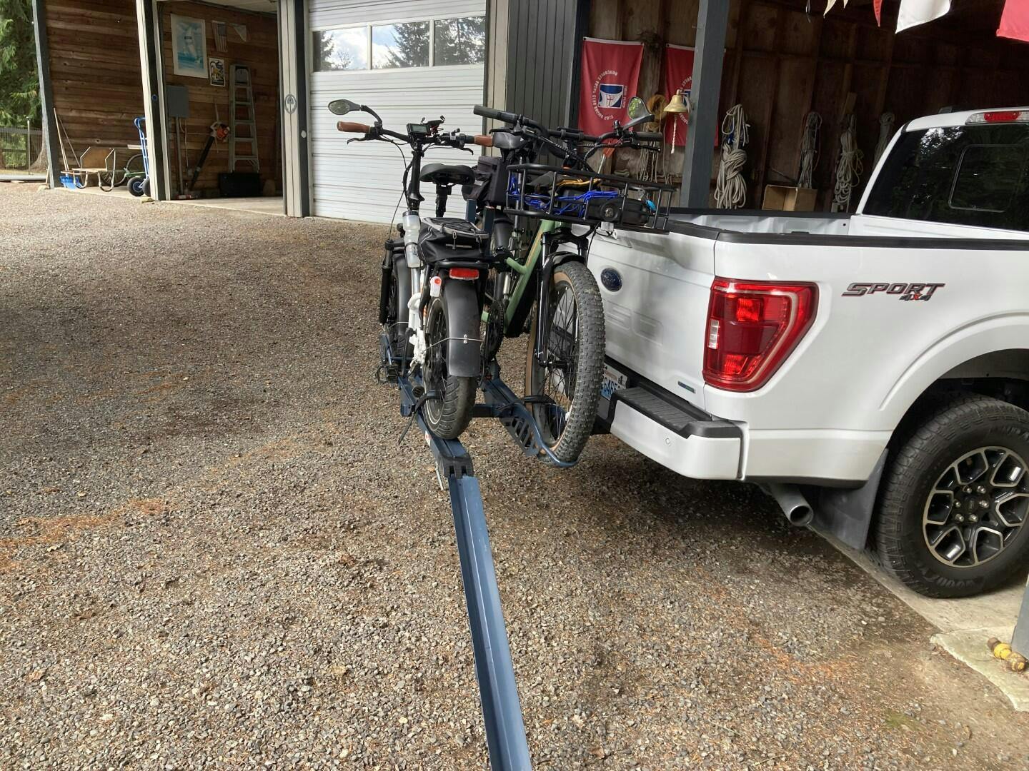 CRAVOT CyberRack E2 Hitch Bike Rack