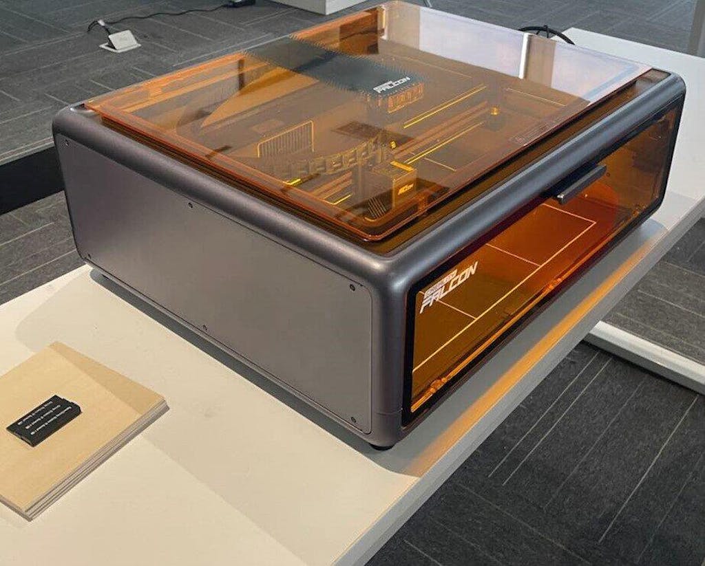 Falcon A1 10W Enclosed Laser Engraver and Cutter – CrealityFalcon