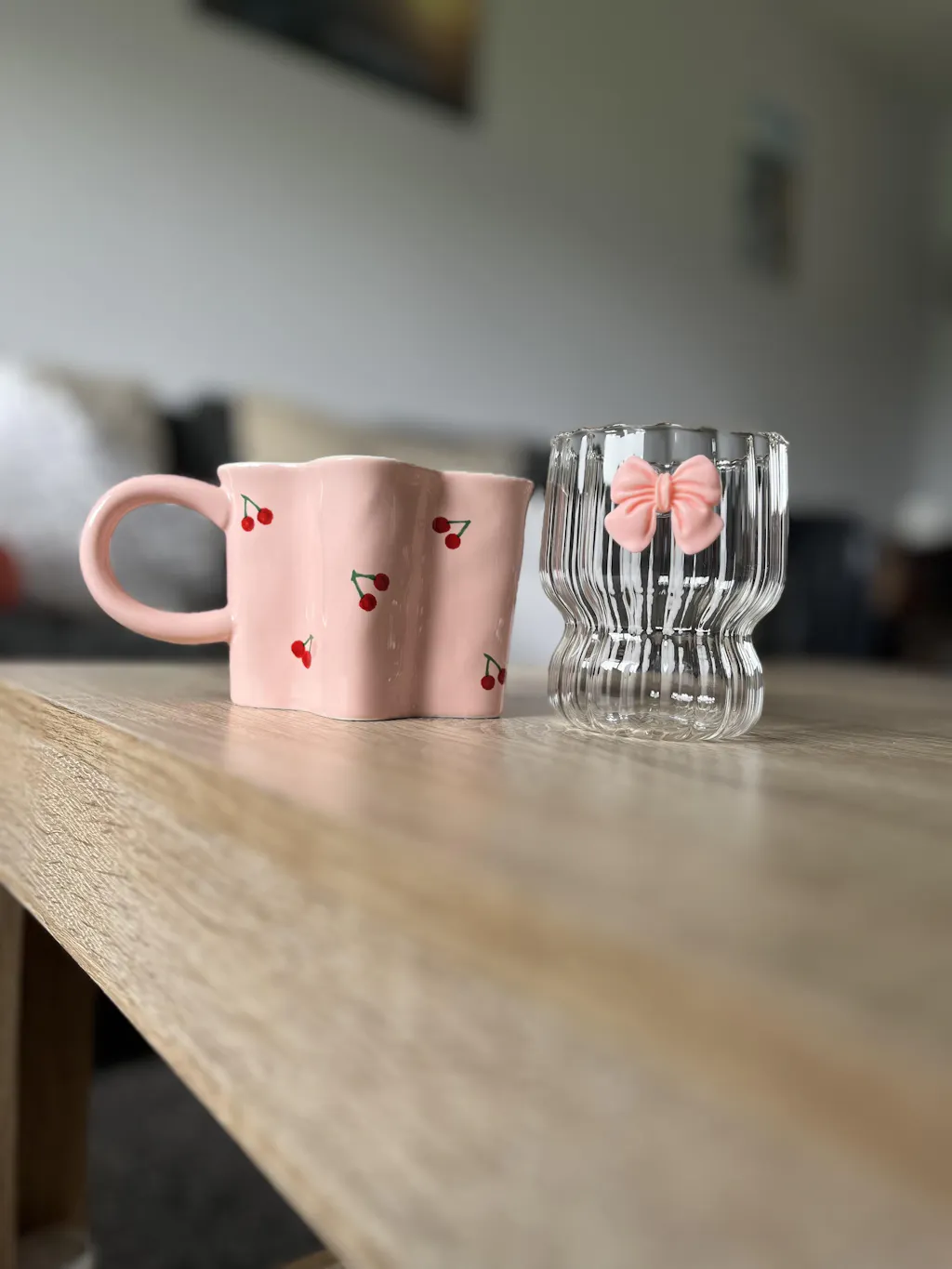 Pink Bow Ribbed Glass Cup – Creative Femininity