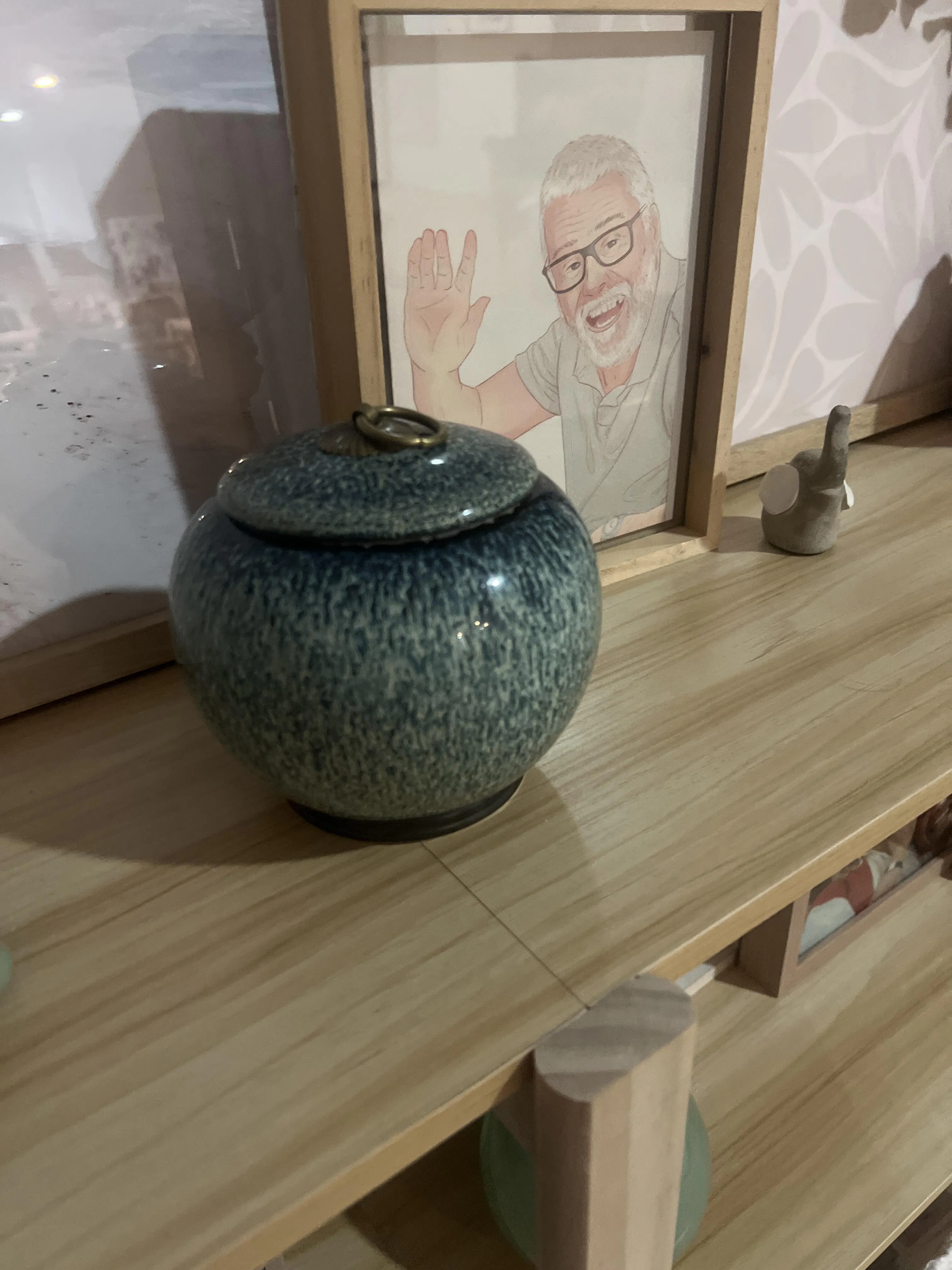 Kunaka Pet or Keepsake Ashes Urn - Cremation Urns