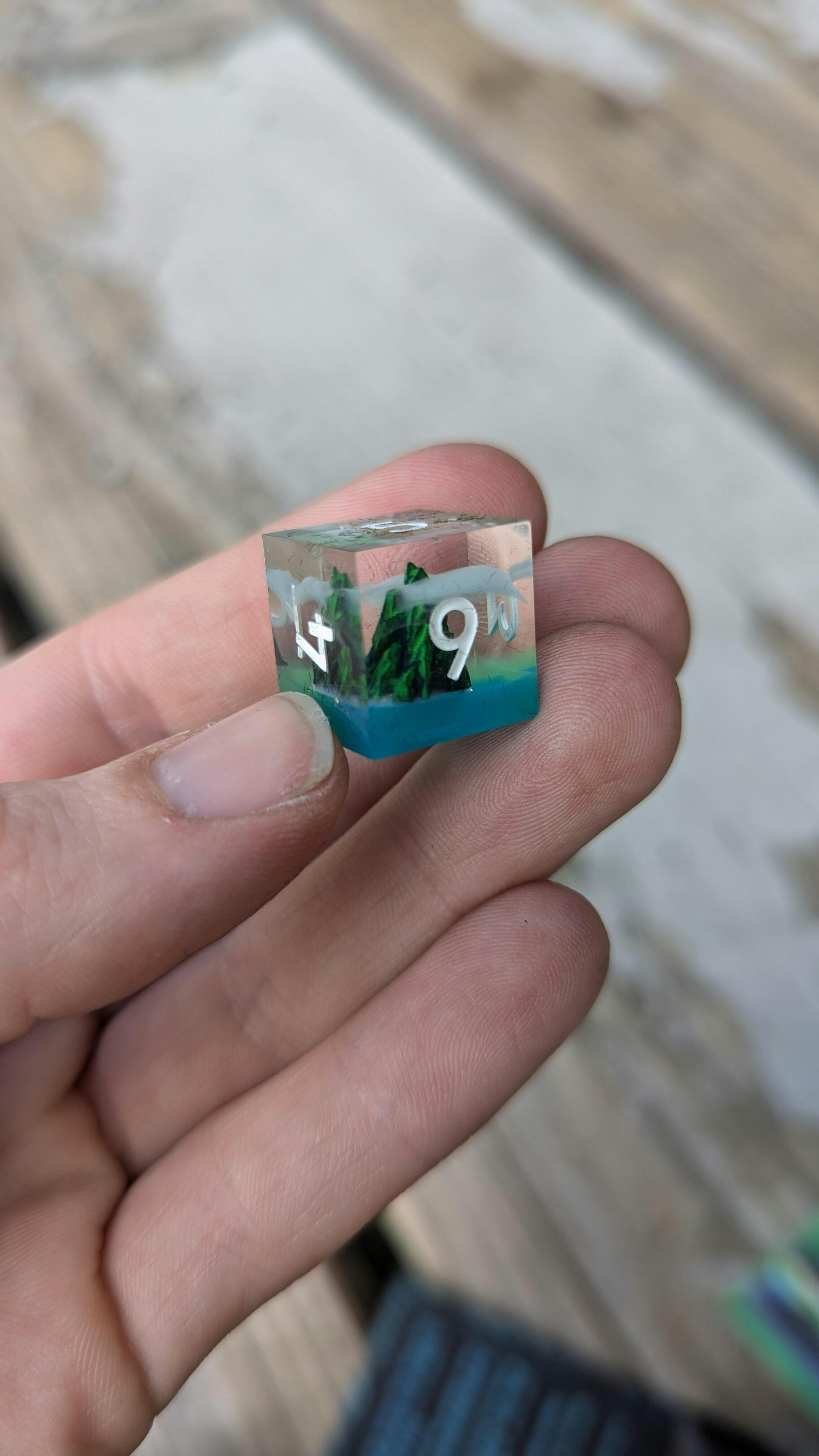 The Shattered Teeth Dice Set – Critical Role