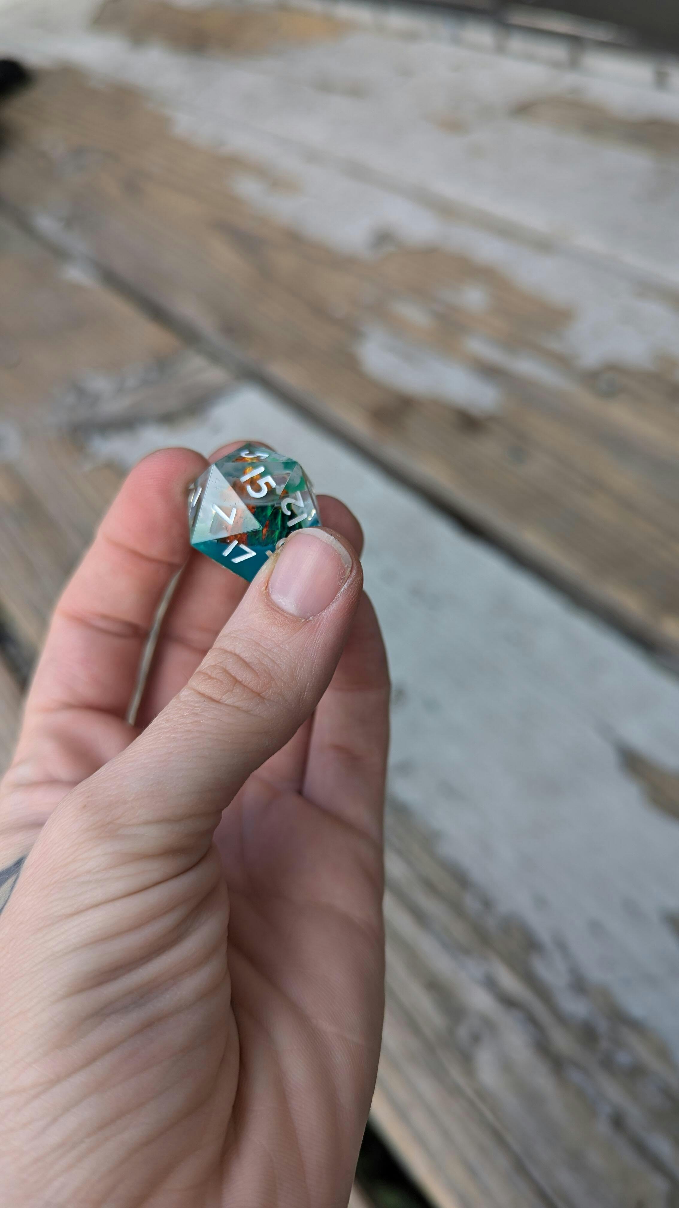 The Shattered Teeth Dice Set – Critical Role