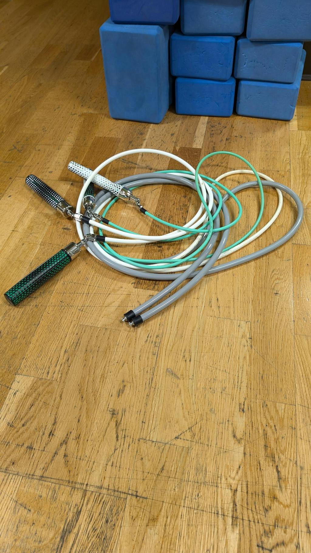 1 LB Heavy Jump Rope For Endurance Gains | Crossrope