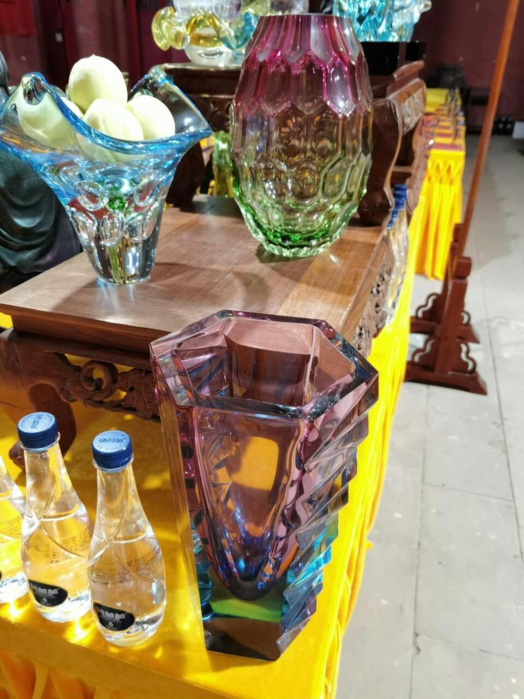 Rosetta Aurora---Cryslfare--glass vase--Glass Art