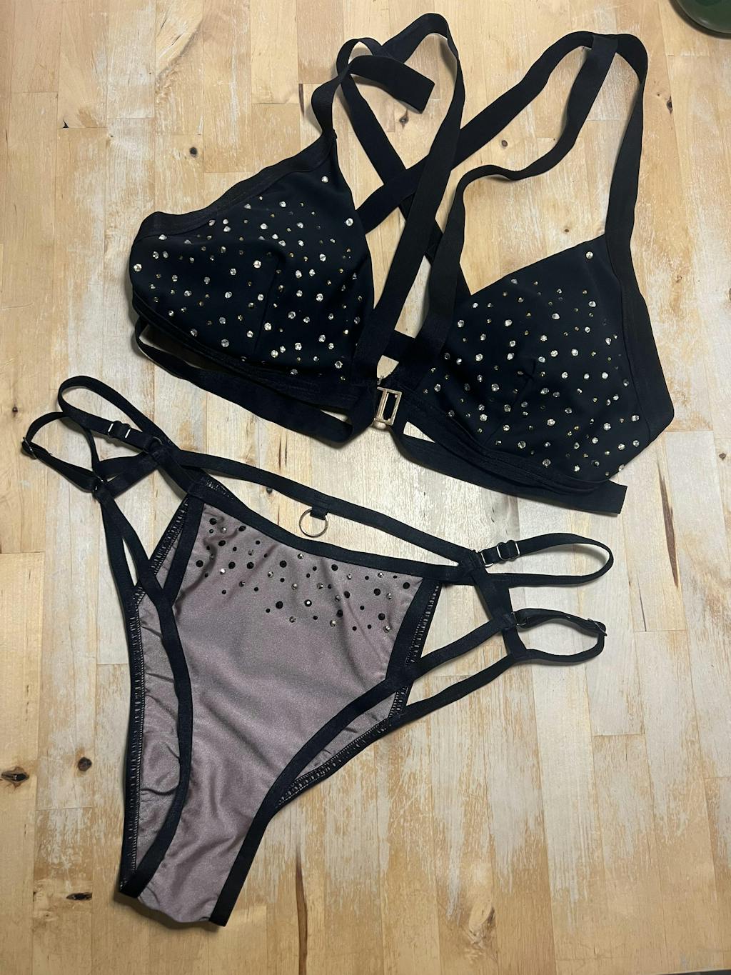 Crystal Parade - Swarovski and Preciosa UK | Crystal Parade