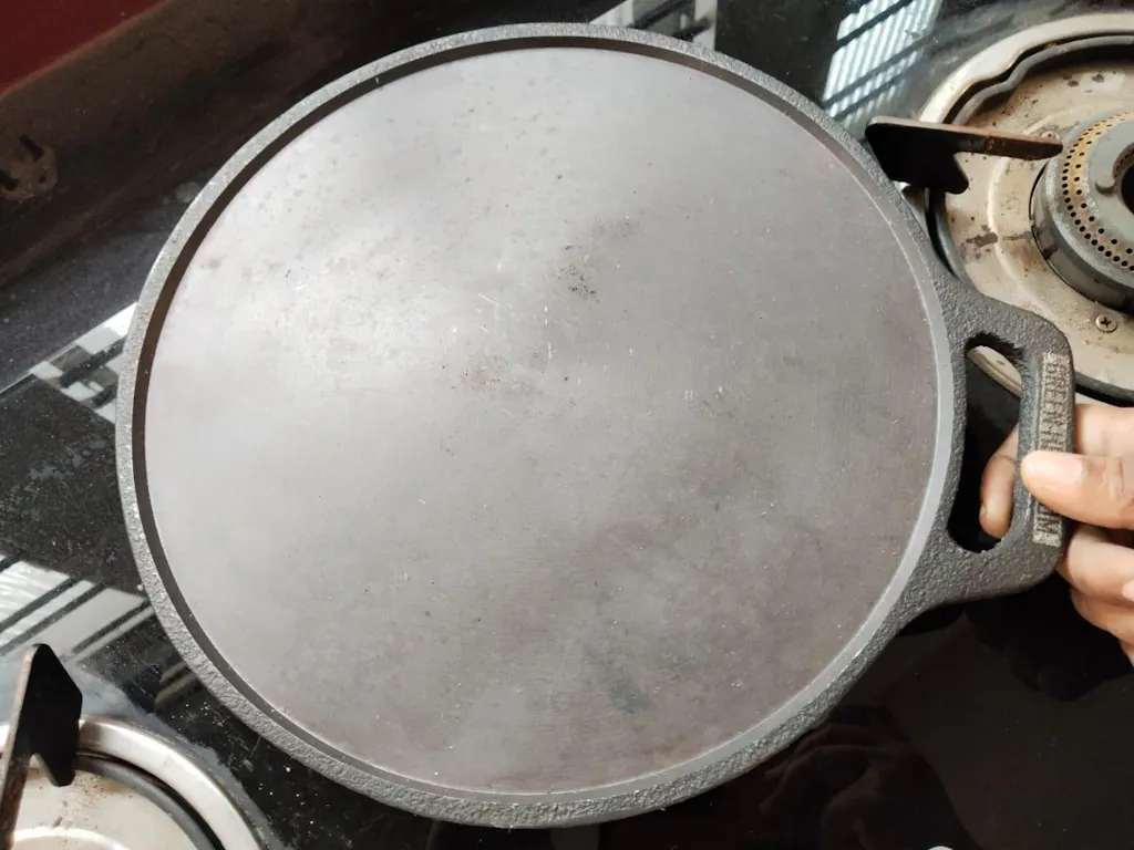 Buy High Grade Cast Iron Dosa Tava Online - Greenheirloom – Curated ...