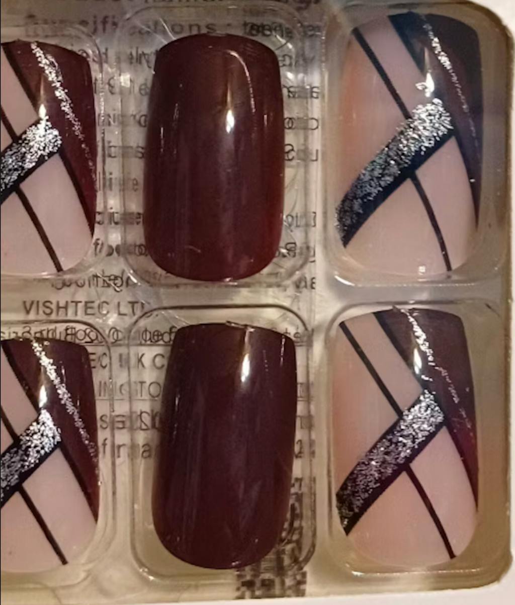 Nail Art Ideas Square Red Checkered Checkered Medium Glitter Press On ...