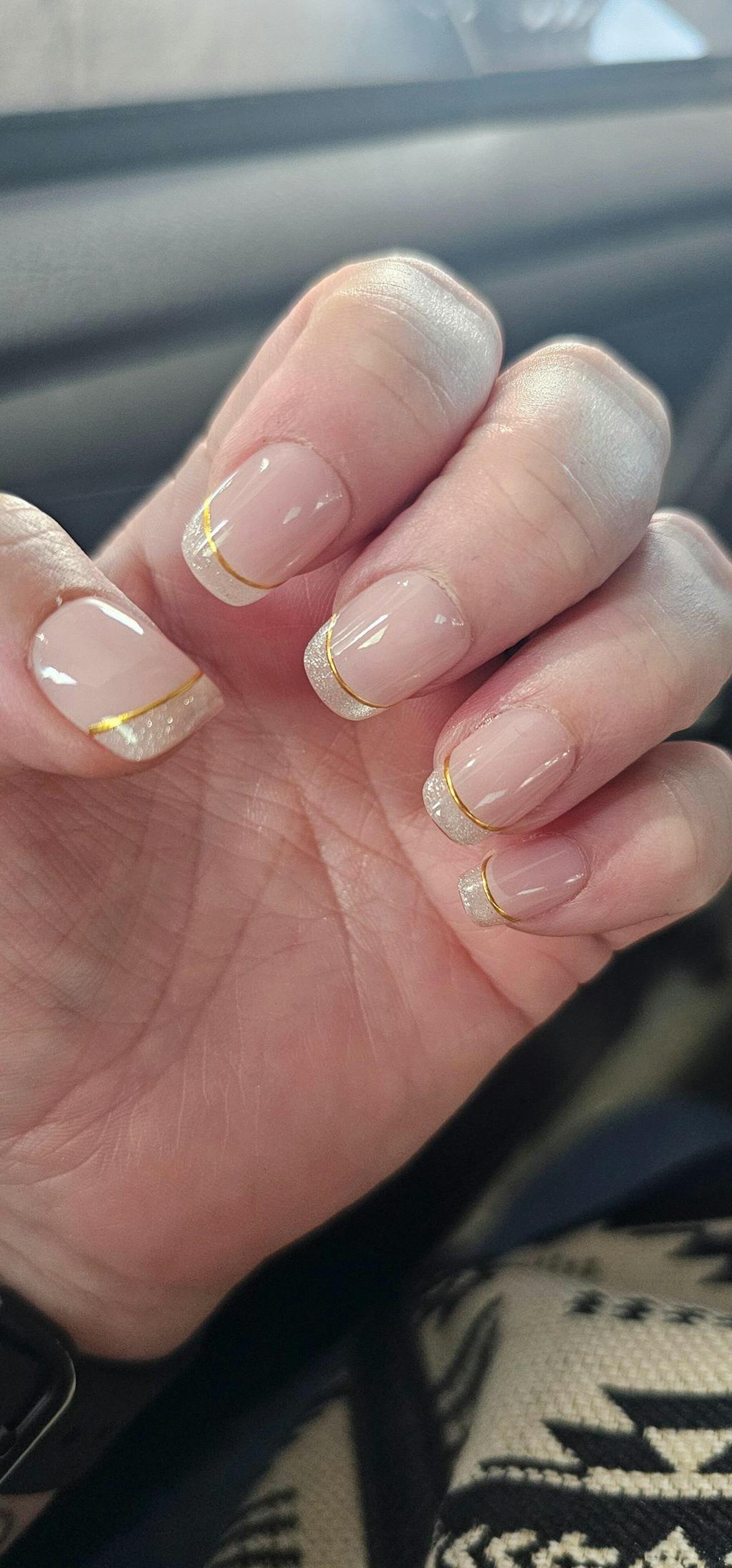 Curvlife short squoval french Nail Art Press On Nails cat eye pink ...