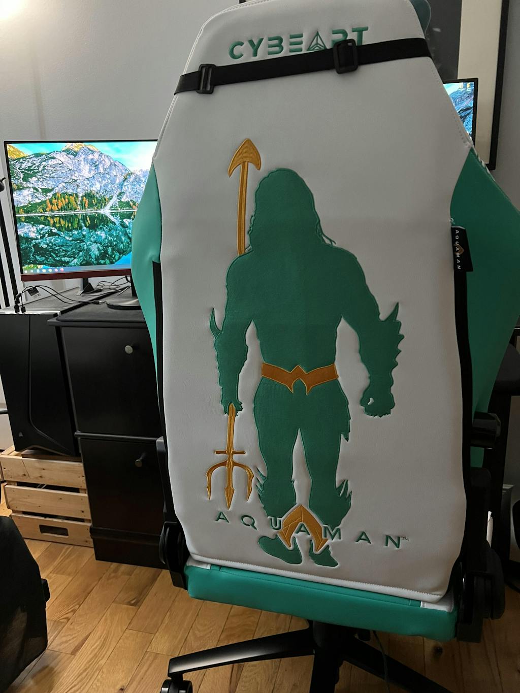 Lord of the Rings Gaming Chair | Cybeart – Cybeart India