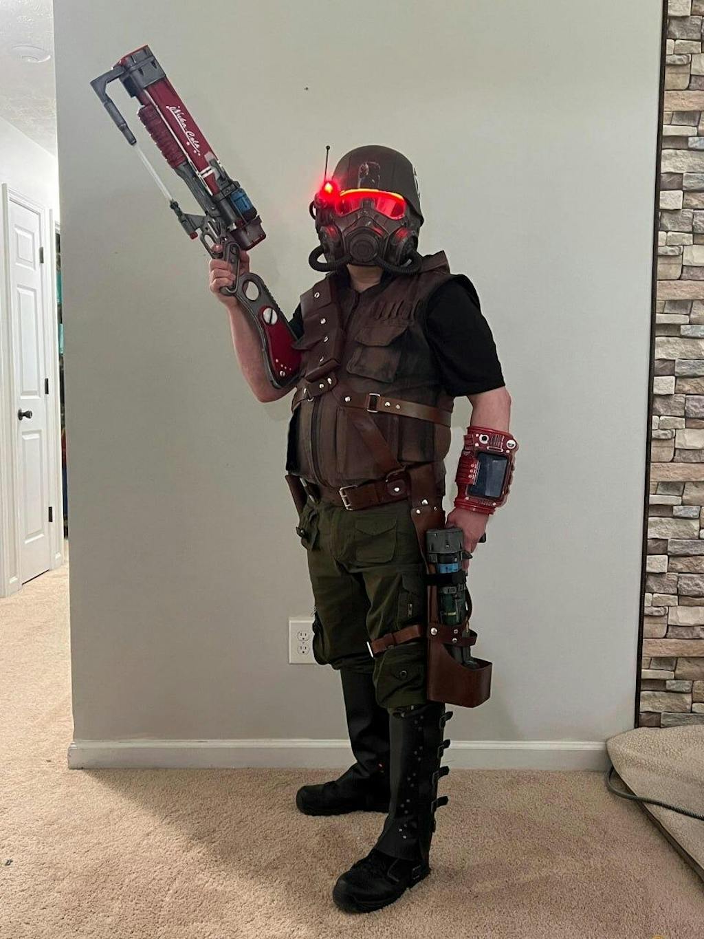 NCR Elite Riot Gear Helmet – Cyber Craft