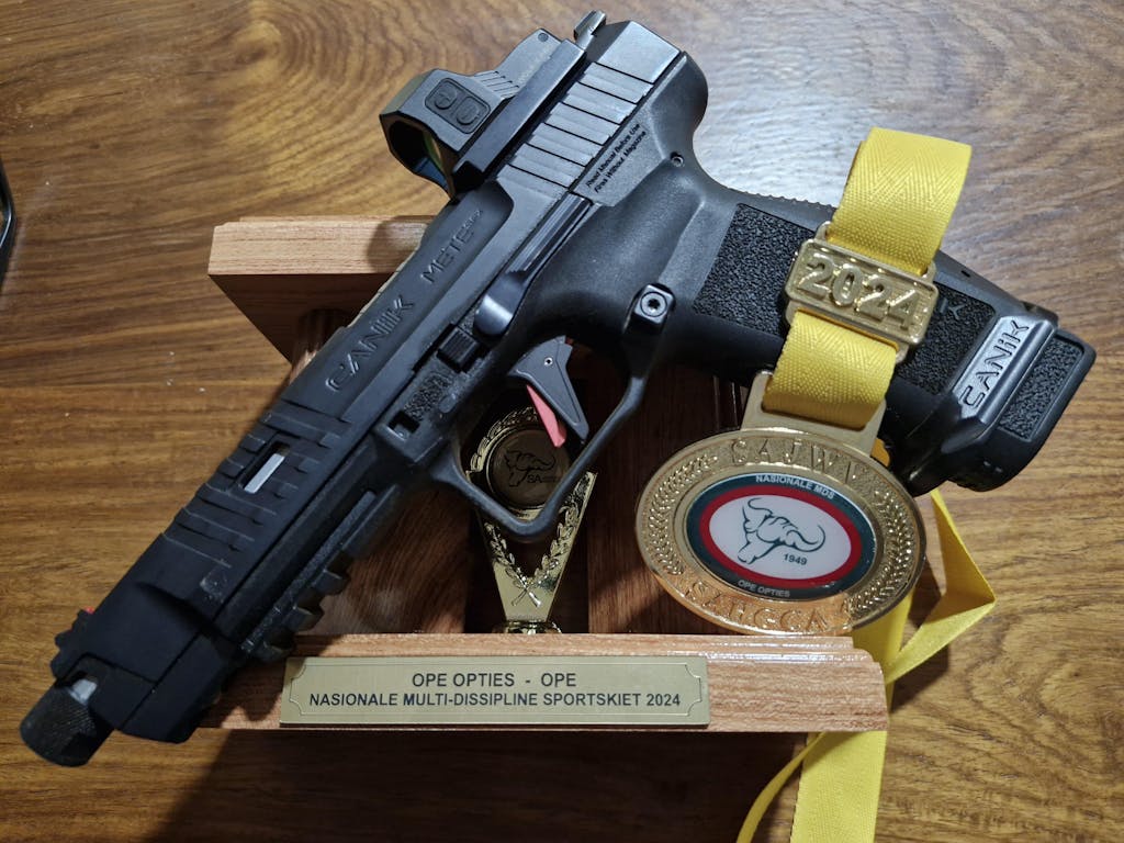 Cyelee WOLF X PRO Red Dot – Duty-Grade RMR Optic with Multi-Reticle ...