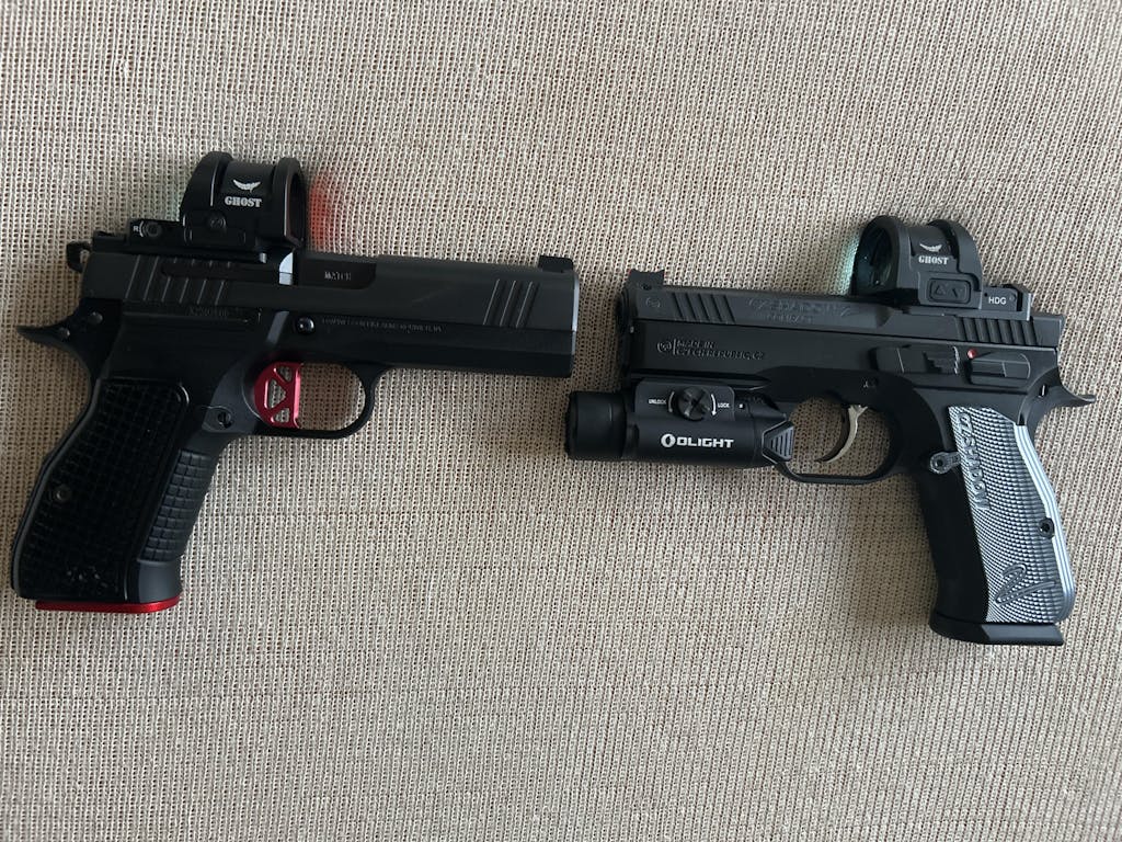 Cyelee GHOST HDG Red Dot – Oversized Window Optic with Drop-Proof ...