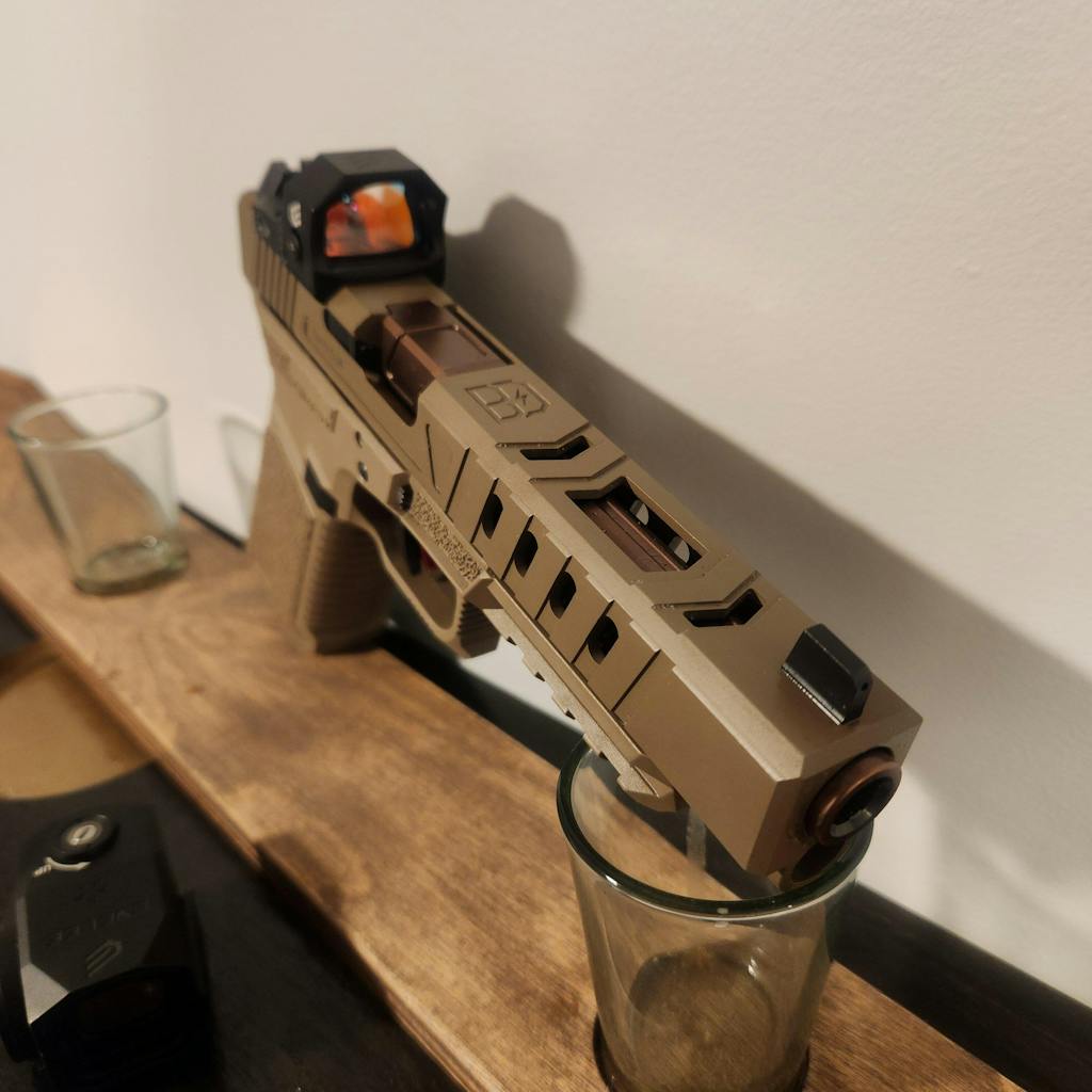 Cyelee WOLF PRO Red Dot – Duty-Grade RMR Optic for Everyday Carry ...