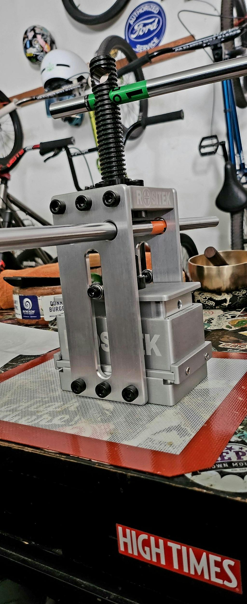 Rositek MPP2 Manual Pollen Press for Hash Brick – DABPRESS