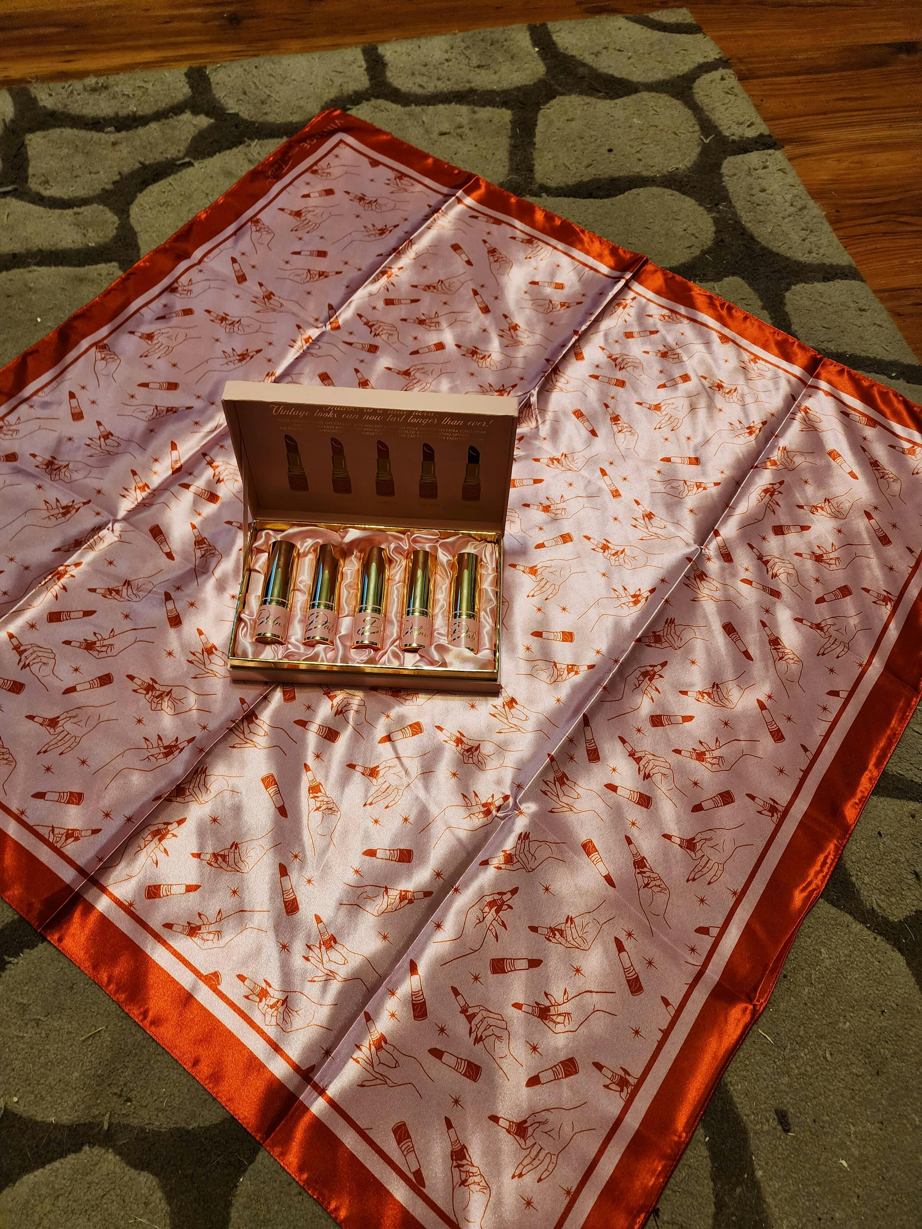 'Vintage with a Twist' - Full Collection – Dafna Beauty