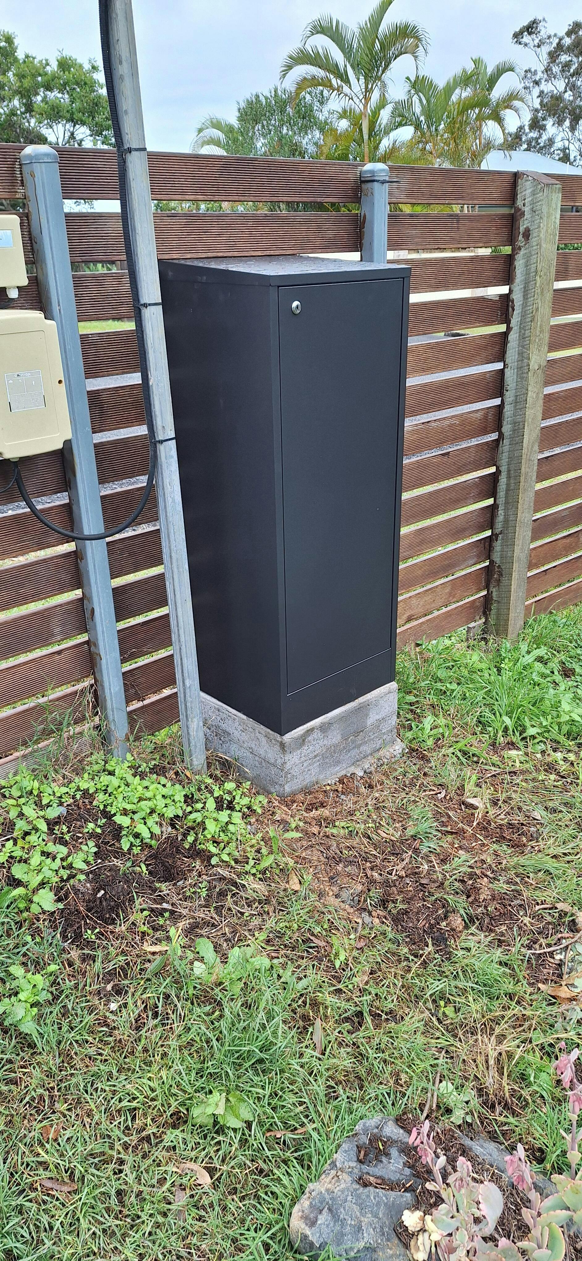 Parker Parcel Letterbox (Charcoal) – Dagood Letterboxes