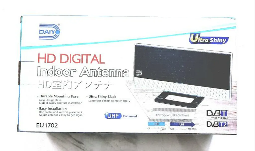 Daiyo EU 1702 HD Digital Indoor Antenna (With Booster)