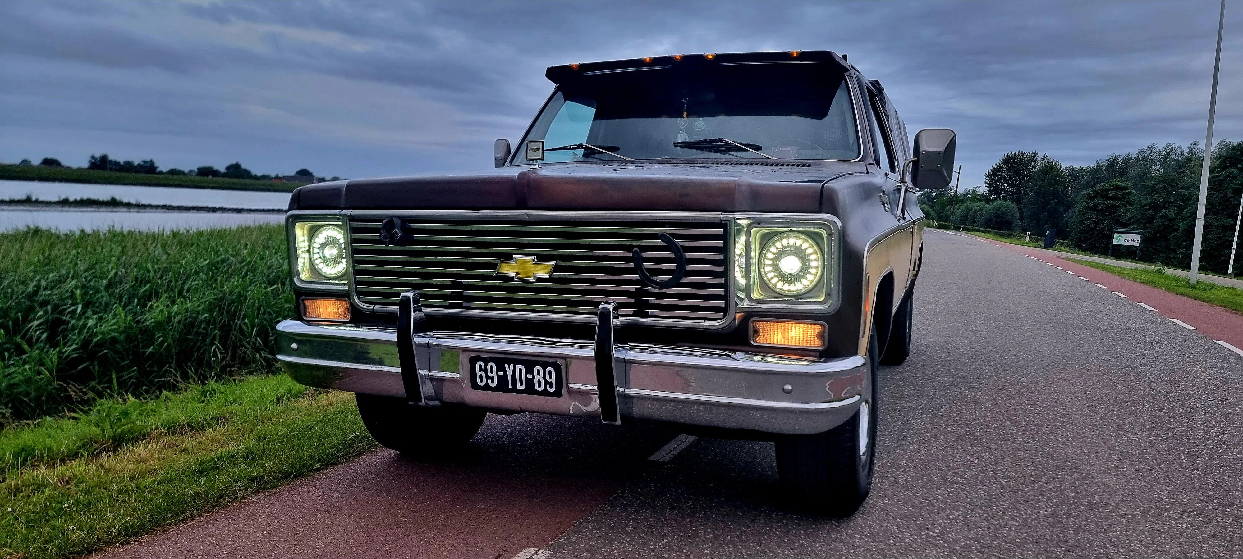Black LED Seven with HDR Switchback Halo — Dapper Lighting