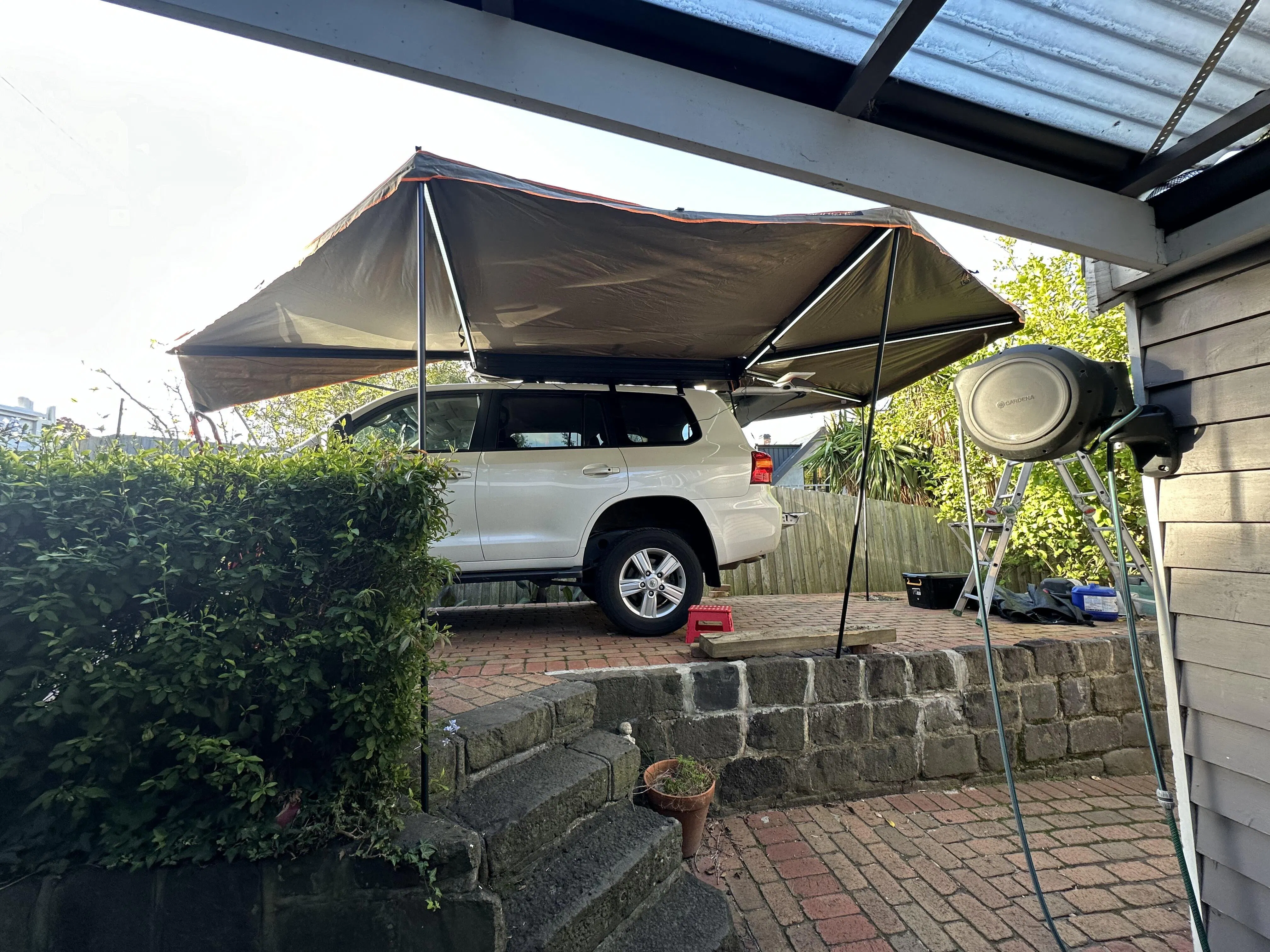 270 FREESTANDING LED AWNING L – DARCHE®