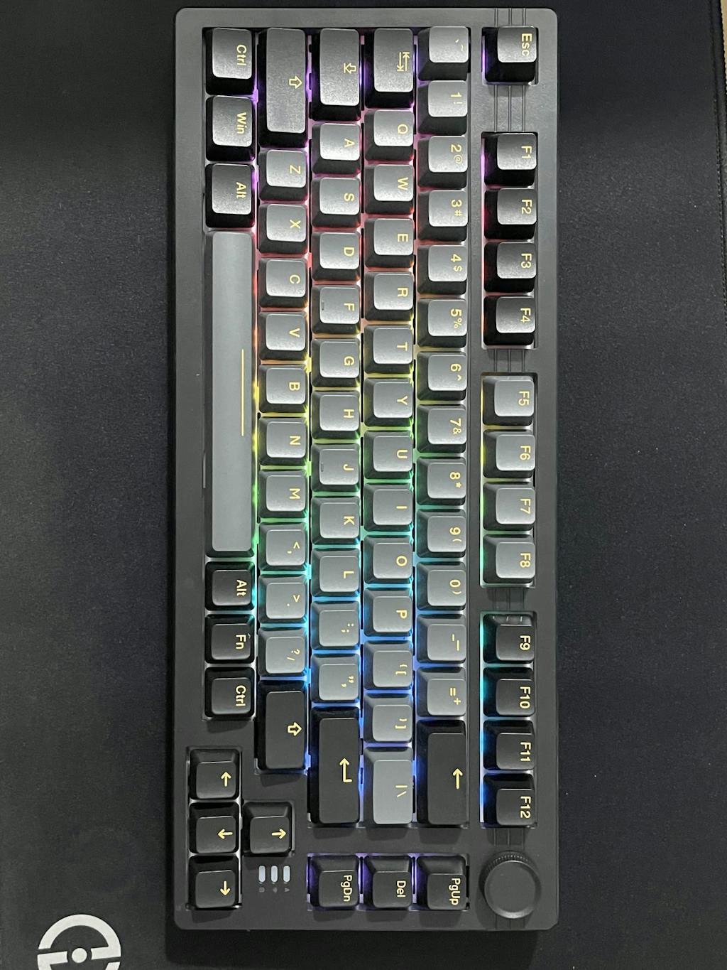 DAREU EK75 Pro | Compact 75-Key Wireless RGB Hotswap Keyboard – Dareu