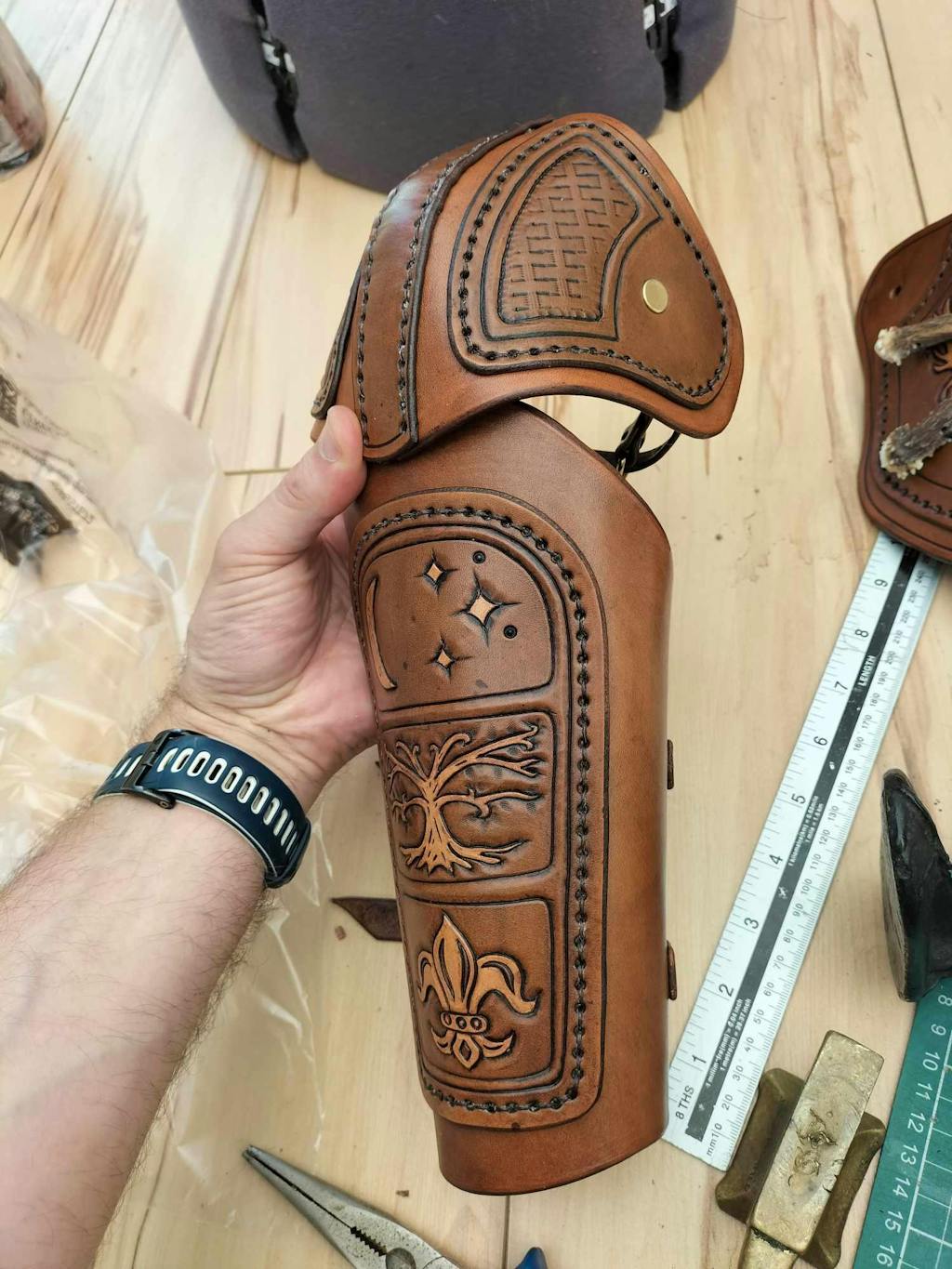 Leather Vambrace Elbow Pattern - Leather Armor | Dark Horse Workshop