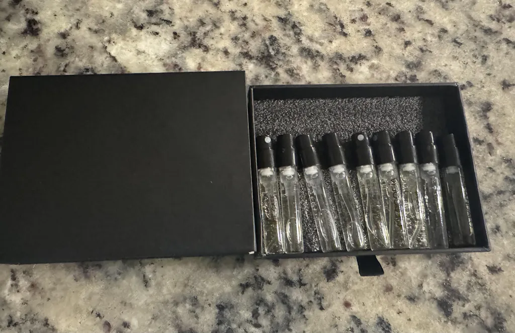 Perfume Discovery Set by Day Three Fragrances
