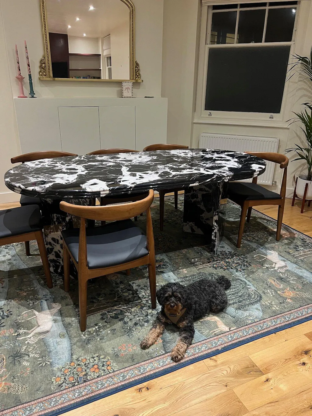 Luxury Oval Marble Top Dining Table for Contemporary Homes round marble ...