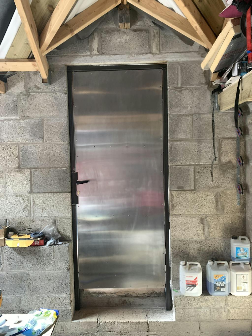 Gate Lock Frame Kit 40mm Profiled Box Section Lock Handles & Cylinder