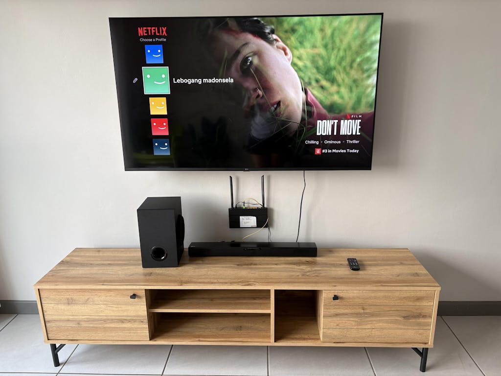 Decofurn | Lorna 180cm 2 Door Tv Unit | R1599 Save 10% – Decofurn Furniture